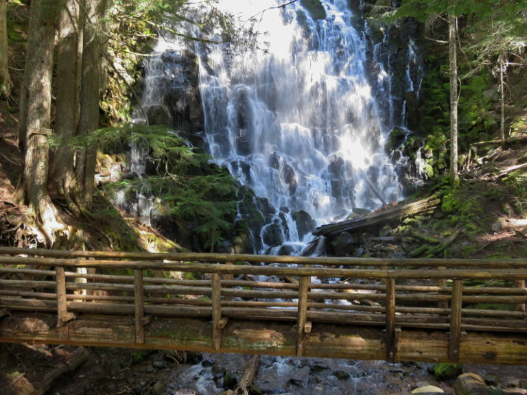 Ramona Falls l Breathtaking Cascade - Our Breathing Planet