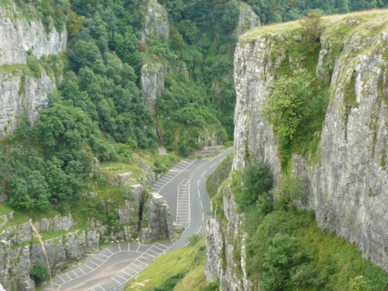 Cheddar Gorge l Gorgeous Formation - Our Breathing Planet